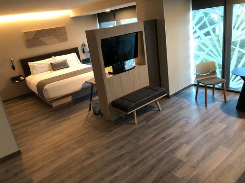 Hotel City Express Plus by Marriott Mérida, Mérida, Yucatán ...